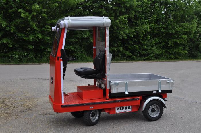 PEFRA 611/1200 tow tractor specs (1996 - 2018) | LECTURA Specs