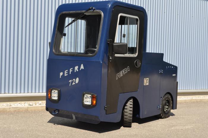 PEFRA 720 tow tractor specs & dimensions (2010 - 2018) | LECTURA Specs