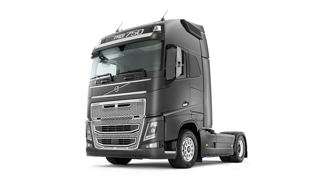 Volvo Trucks FH16.550 6x2 Tractor Tag (2019 - 2025) Truck Specs ...