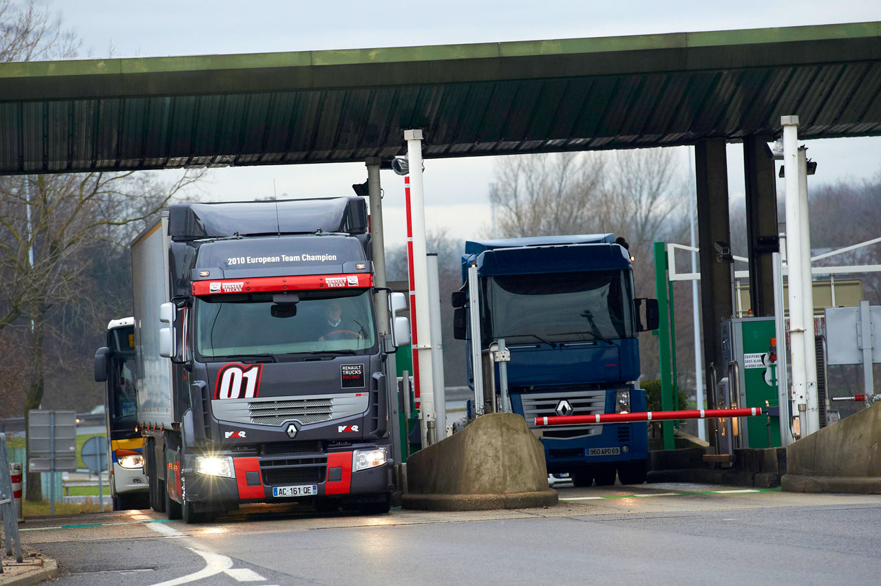 Renault PREMIUM ROUTE 370 (1996 - 2013) Truck Specs & Dimensions ...