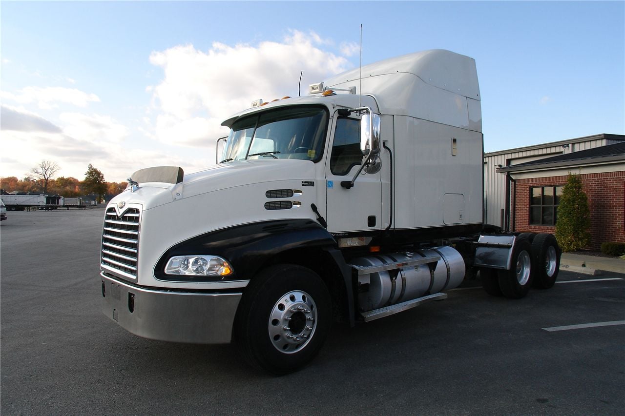 Mack VISION CA65 Conventional CXN602 AC-460P ASET 4x2 (2000 - 2005 ...