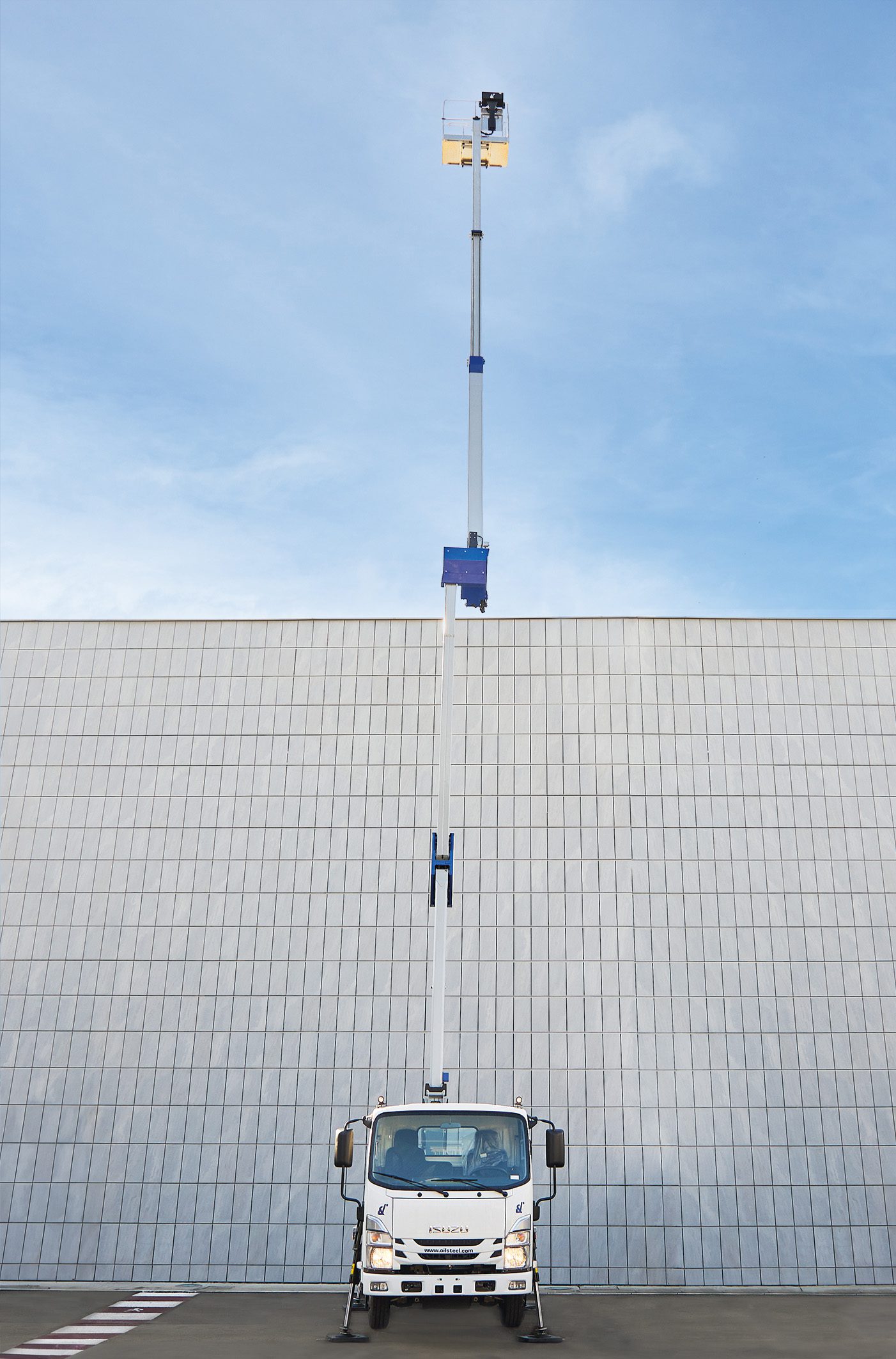 Oil & Steel Snake 24 FB Specs & Dimensions (2023 - 2025) | Trailer ...