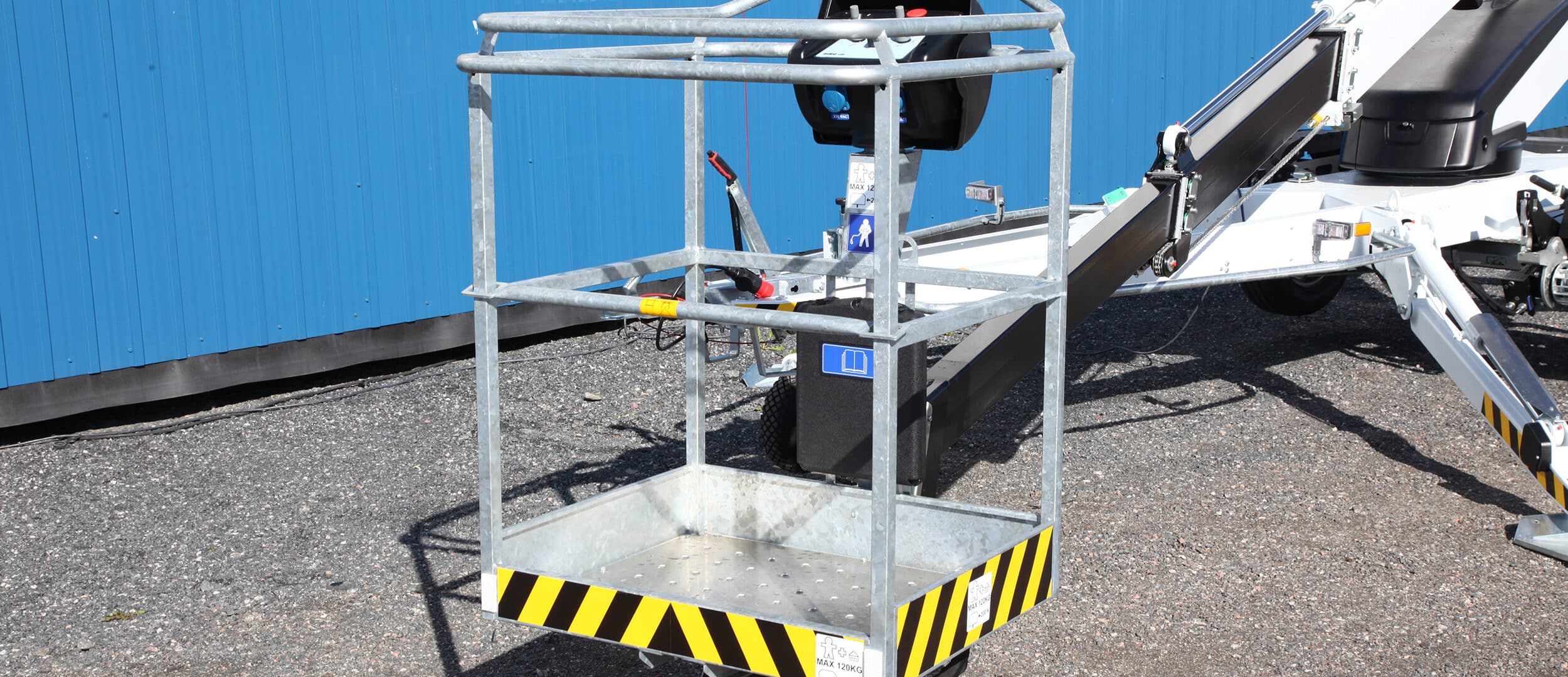 Dino Lift Dino 120TB II Specs & Dimensions (2020 - 2024) | Trailer ...