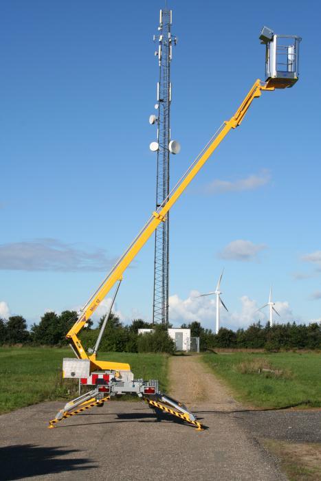 OMMELIFT Omme Mini12EBJ Specs & Dimensions (2006 - 2019) | Trailer ...