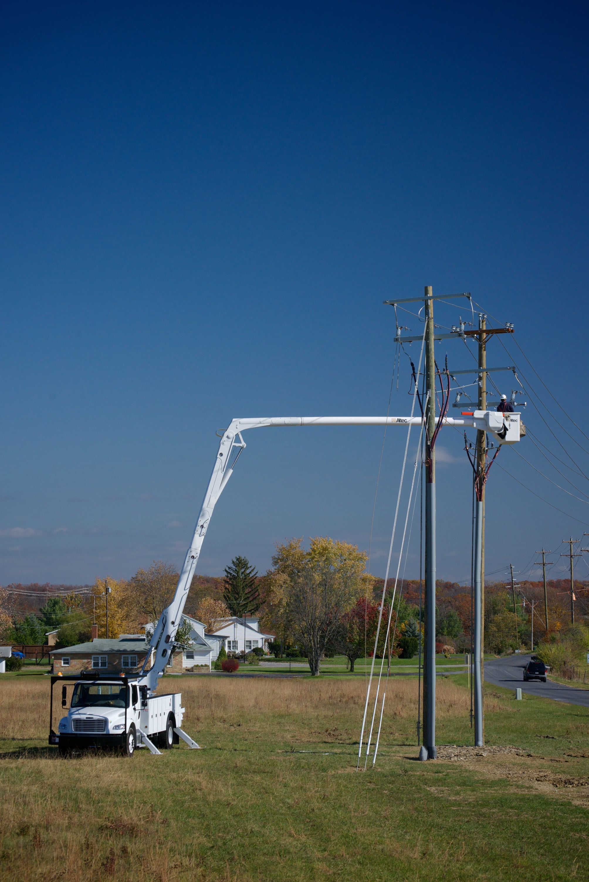 Altec AA67E Specs & Dimensions (2017 - 2025) | Trailer Mounted ...