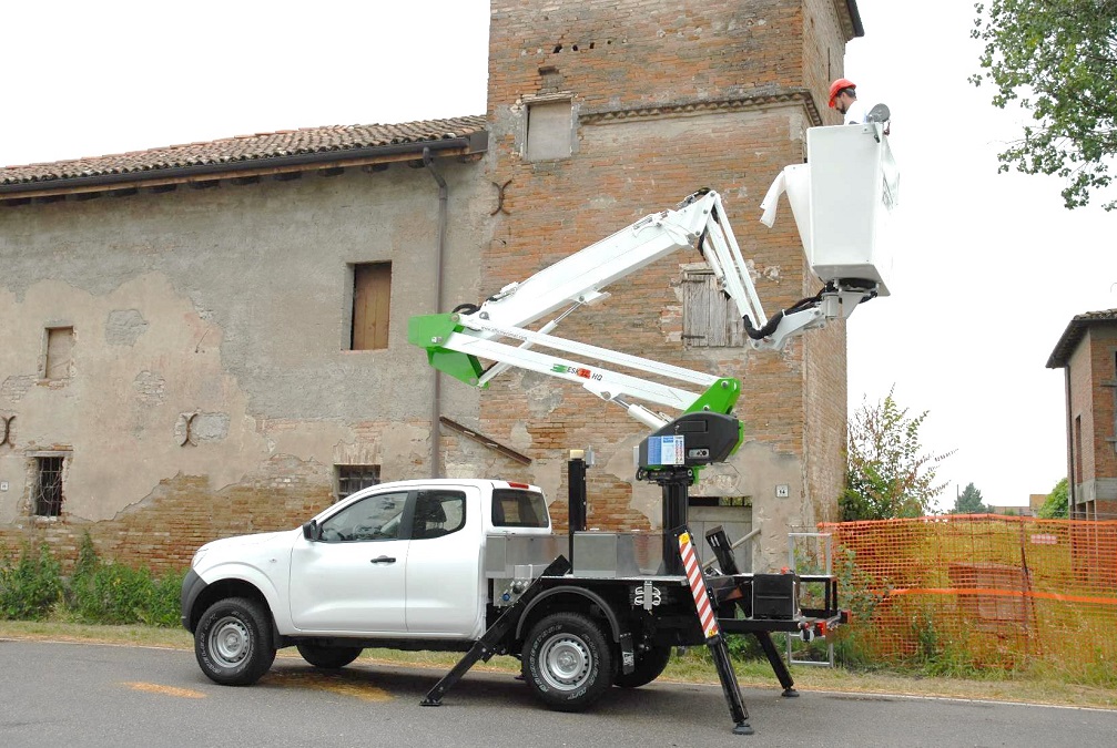Comet ESK 14 HQ Specs & Dimensions (2019 - 2025) | Trailer Mounted Articulating Boom Lifts ...