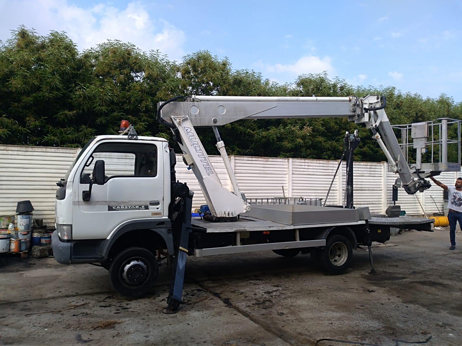 Multitel MJ 190 Alu/AF Specs & Dimensions (2004 - 2006) | Truck Mounted ...