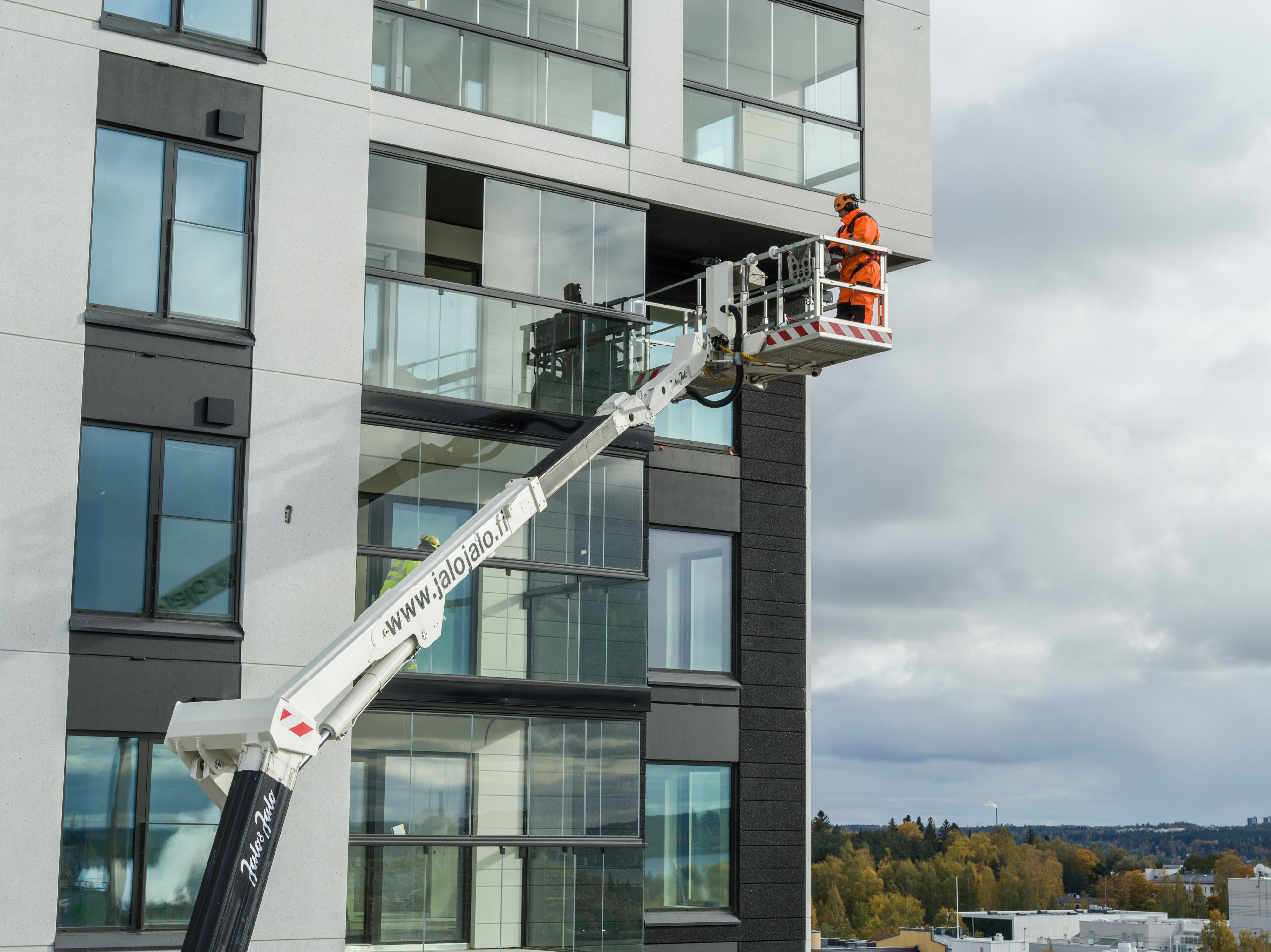 Bronto Skylift S53XDT Specs & Dimensions (2019 - 2025) | Truck Mounted ...