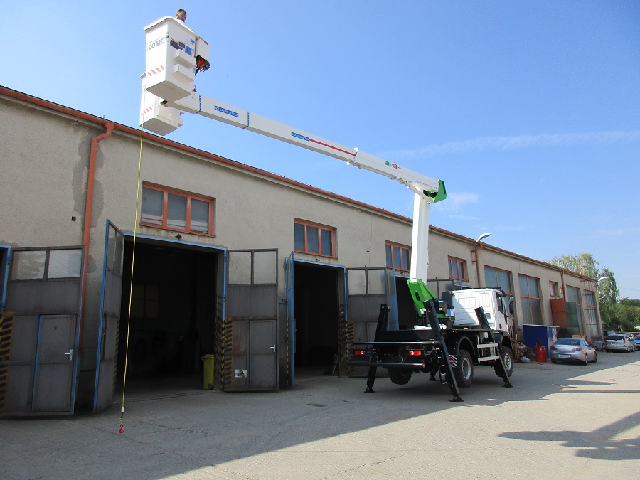 Comet 18-8 Specs & Dimensions (2017 - 2025) | Truck Mounted Telescopic ...