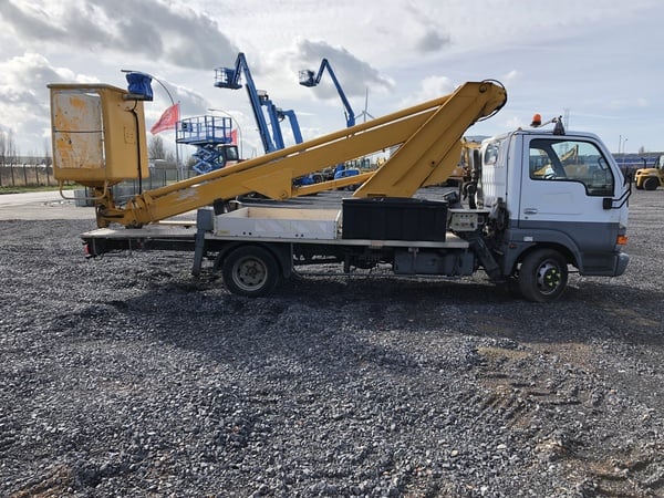 Multitel 180 Alu/AF Specs (2004 - 2006) | Truck Mounted Telescopic Boom ...