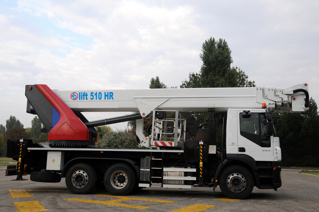 CTE B-Lift 510 HR Specs & Dimensions (2008 - 2023) | Truck Mounted ...