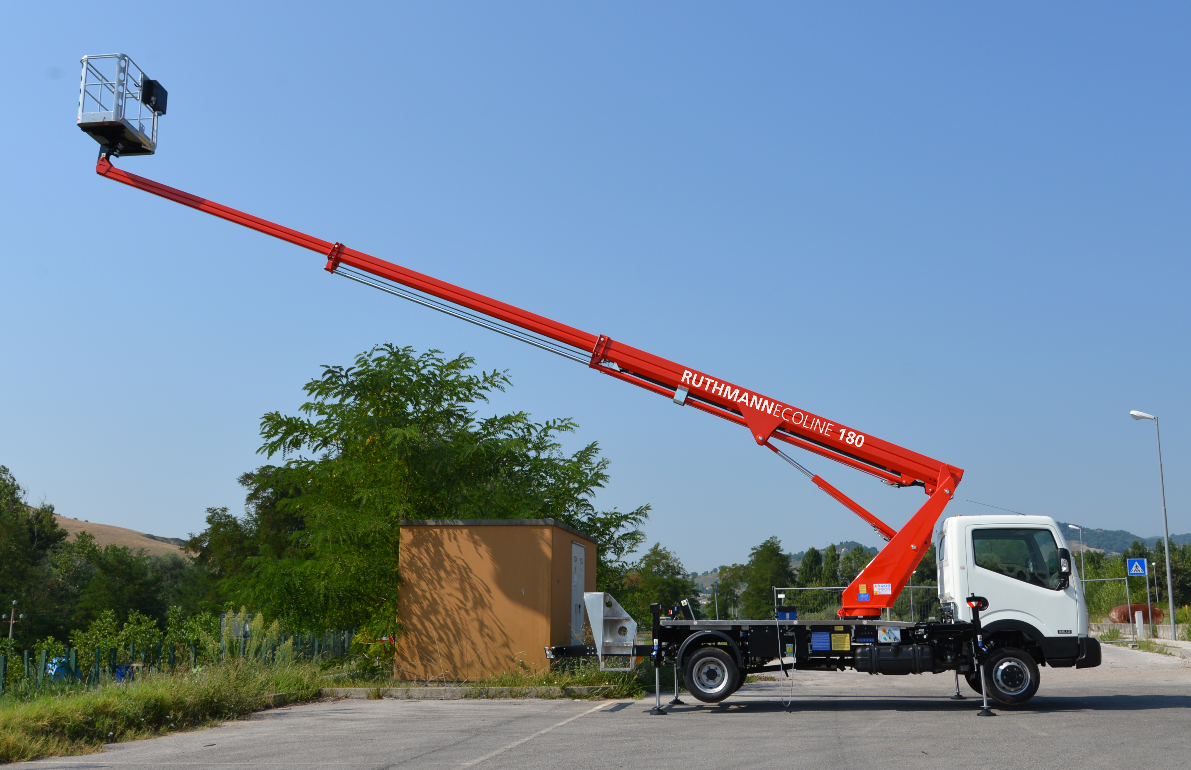 Ruthmann ECOLINE 180 Specs & Dimensions (2018 - 2021) | Truck Mounted ...