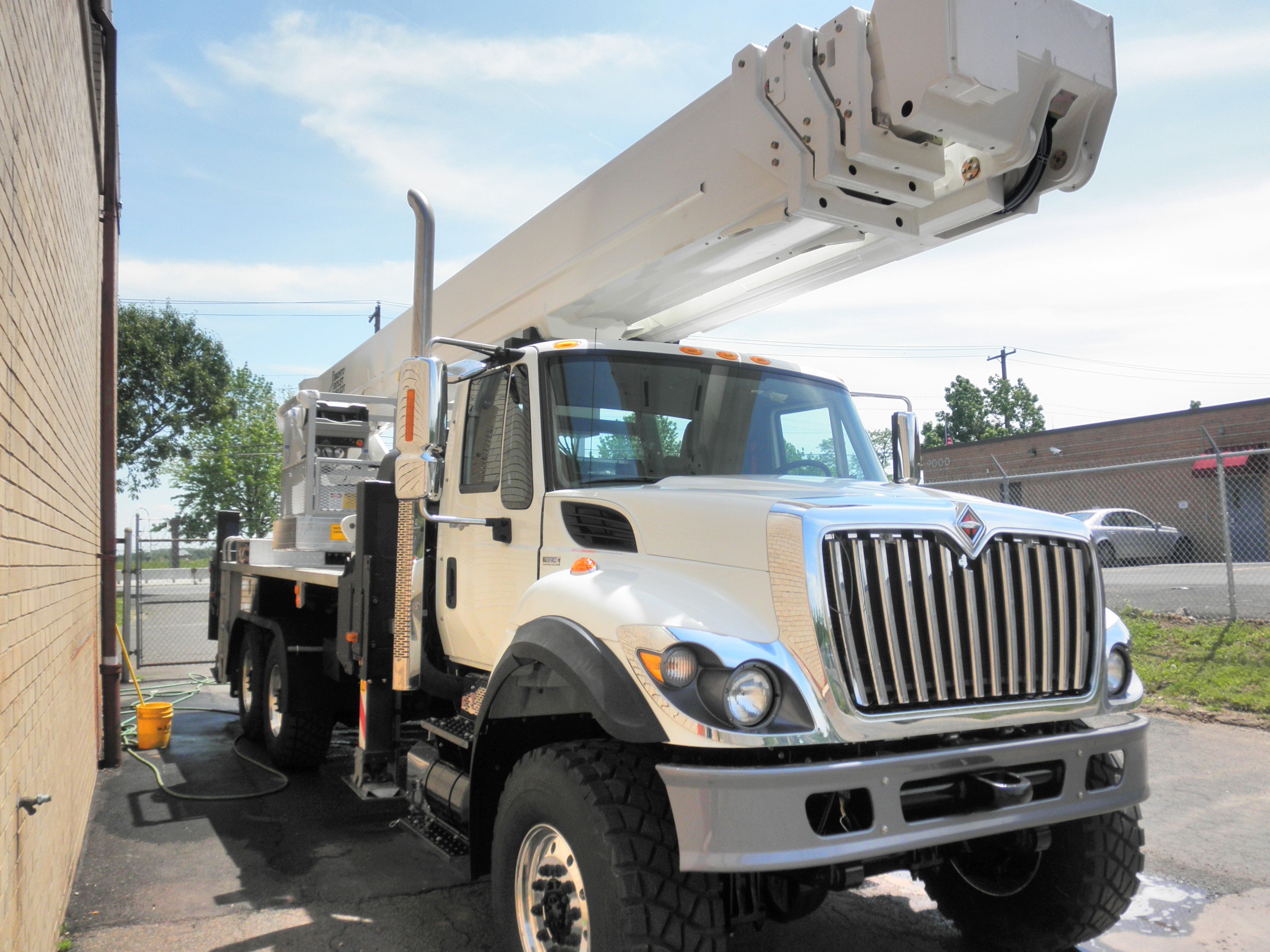 Bronto Skylift S150XDT Specs & Dimensions (2017 - 2025) | Truck Mounted ...