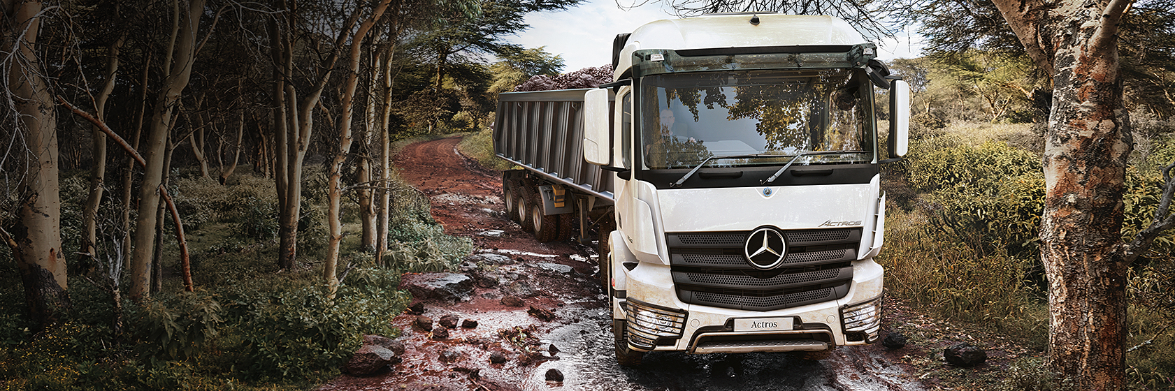 New Mercedez Tractors Power Units 3025E Tractor & Loader New 3