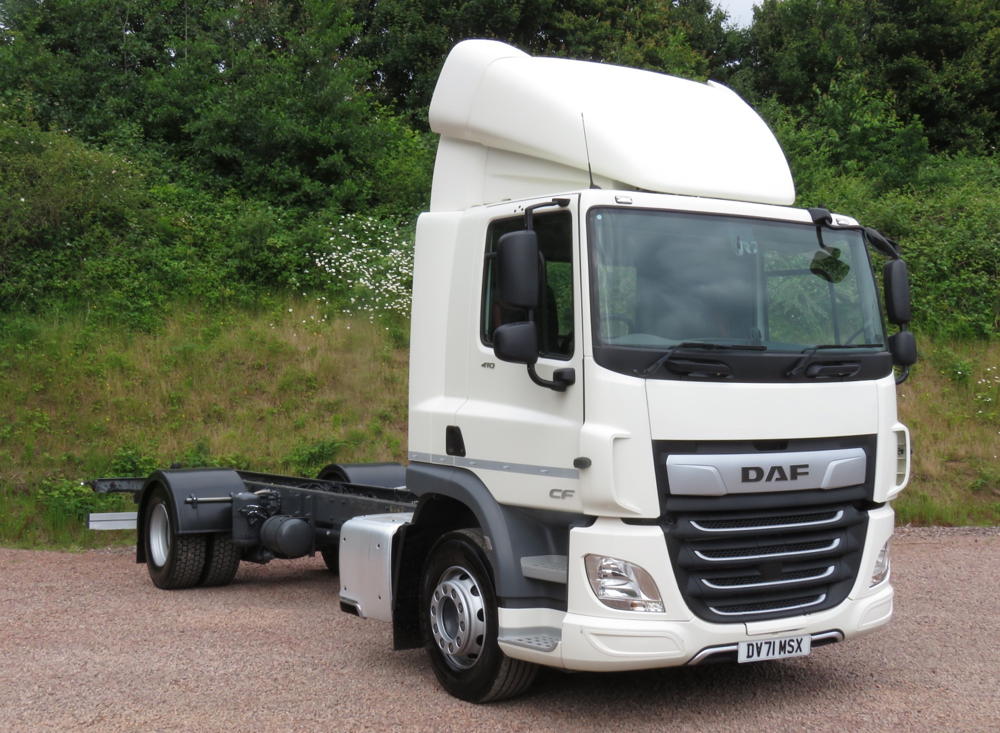 DAF CF 410 FT Low Deck (2020 - 2024) Truck Specs & Dimensions | LECTURA ...