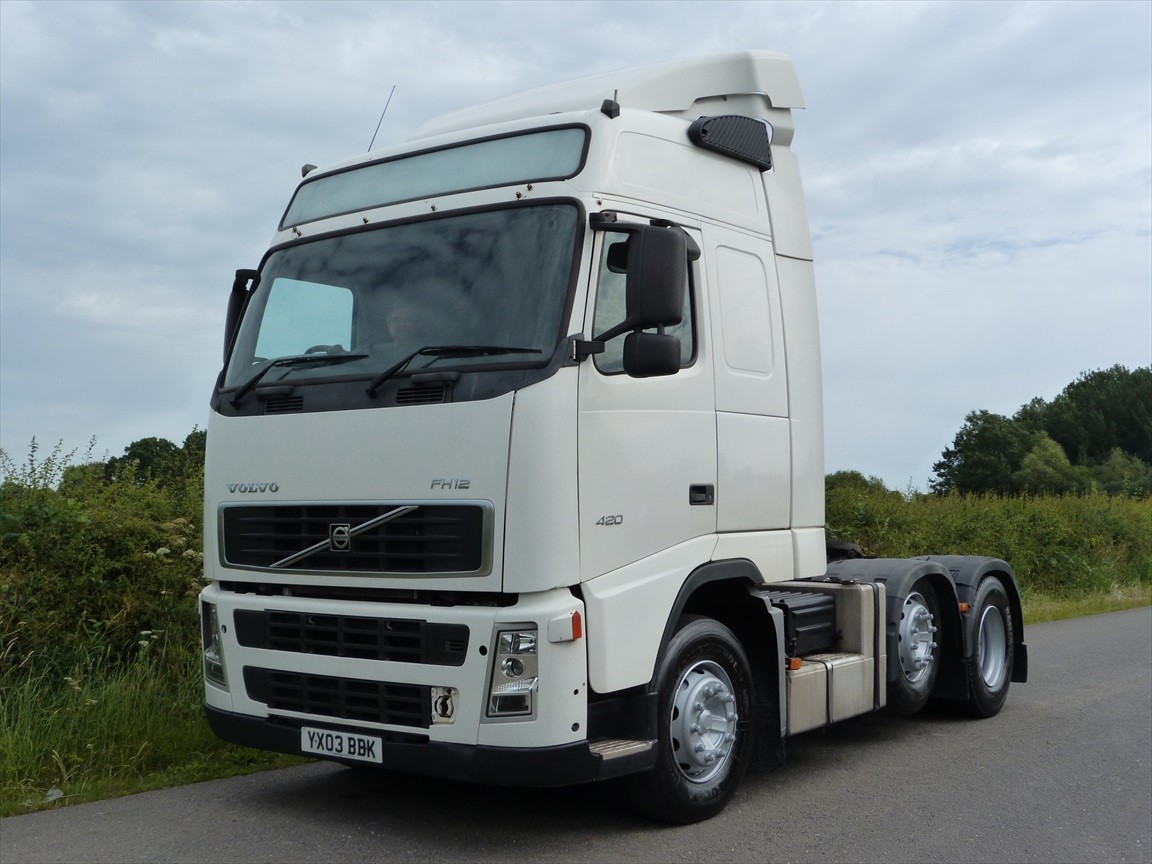 Volvo Trucks FH.420 LNG 6x2 Pusher Tractor (2020 - 2025) Truck Specs ...