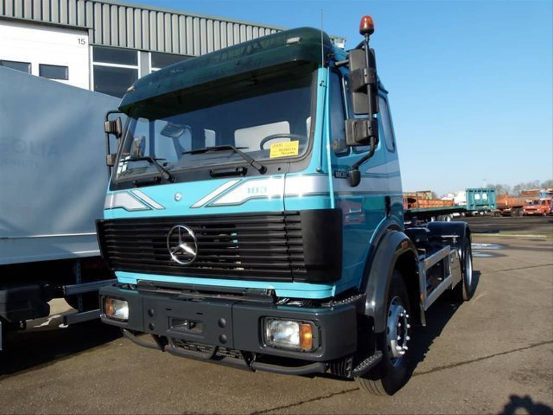 Mercedes-Benz SK 1831 AK 4X4 (1992 - 1998) Truck Specs & Dimensions ...
