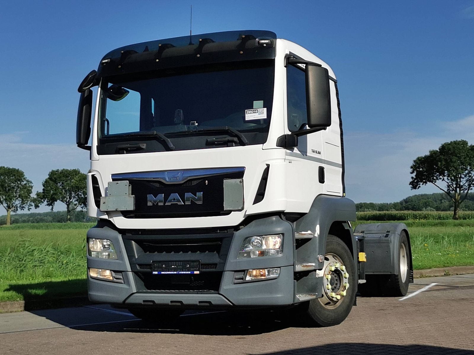 MAN TGS 18.360 (2016 - 2022) Truck Specs & Dimensions | LECTURA Specs