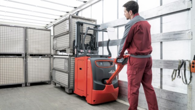 Linde D10 walkie stacker specs (2022 - 2025) | LECTURA Specs