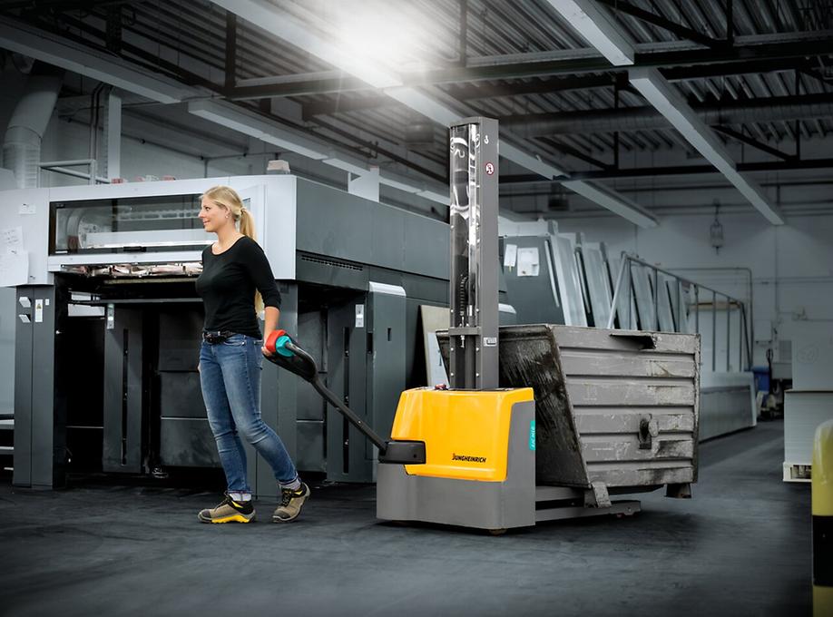 Jungheinrich EJC M10 E Li-Ion walkie stacker specs & dimensions (2021 - 2025) | LECTURA Specs