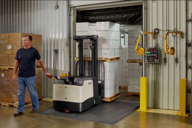 Crown SHC 5540-40 TL walkie stacker specs & dimensions (2019 - 2025 ...