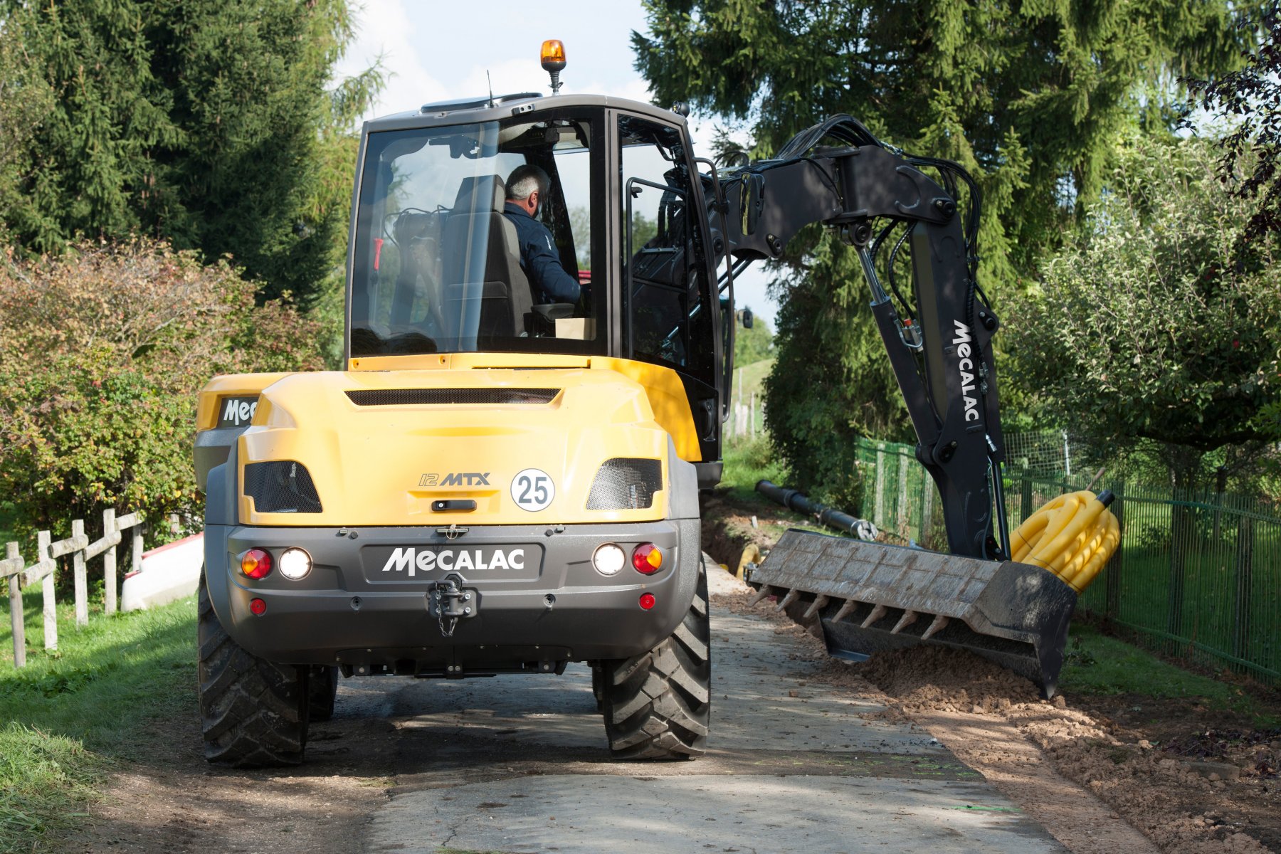 Mecalac 12MTX excavator specs & dimensions (2016 - 2021) | Diggers | LECTURA specs | LECTURA Specs