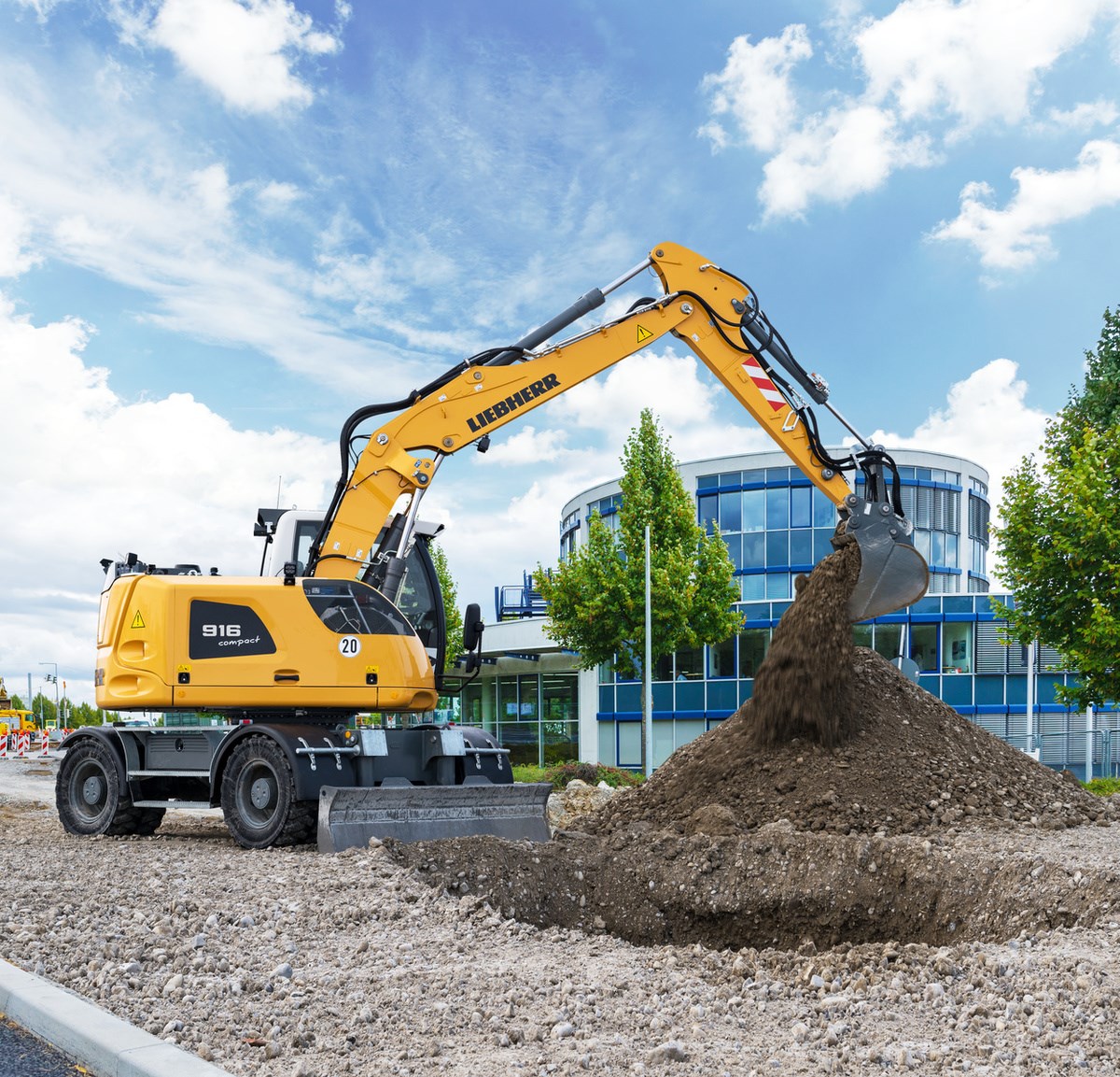 Liebherr A 916 Compact Litronic G6.0 excavator specs & dimensions (2020 ...