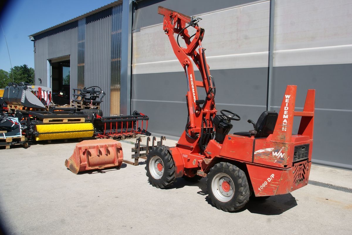 Weidemann 1060 D/P Wheel Loader Specs & Dimensions (1997 - 1999 ...