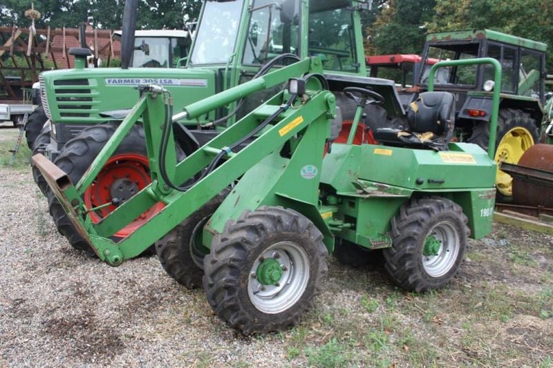 Striegel 190 DY Wheel Loader Specs & Dimensions (2004 - 2013) | LECTURA ...