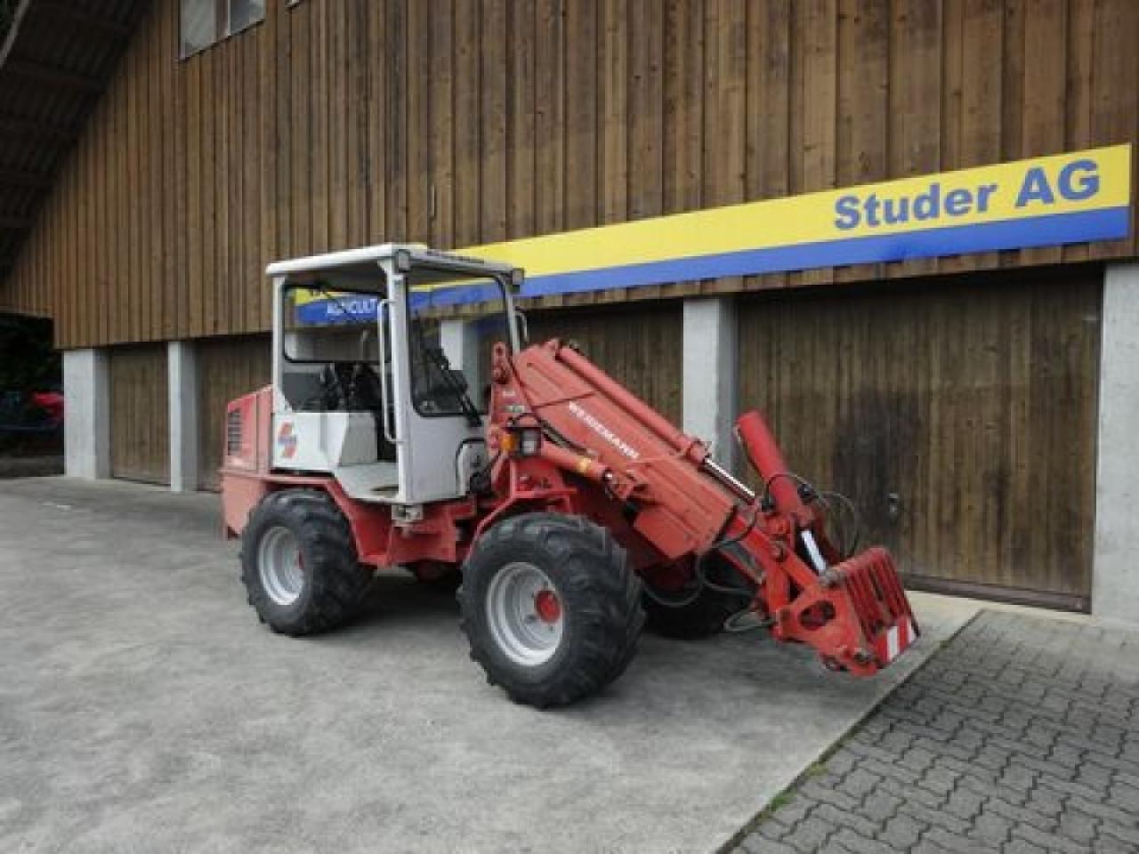 Weidemann 2006 D 70 Wheel Loader Specs & Dimensions (2001 - 2004 ...