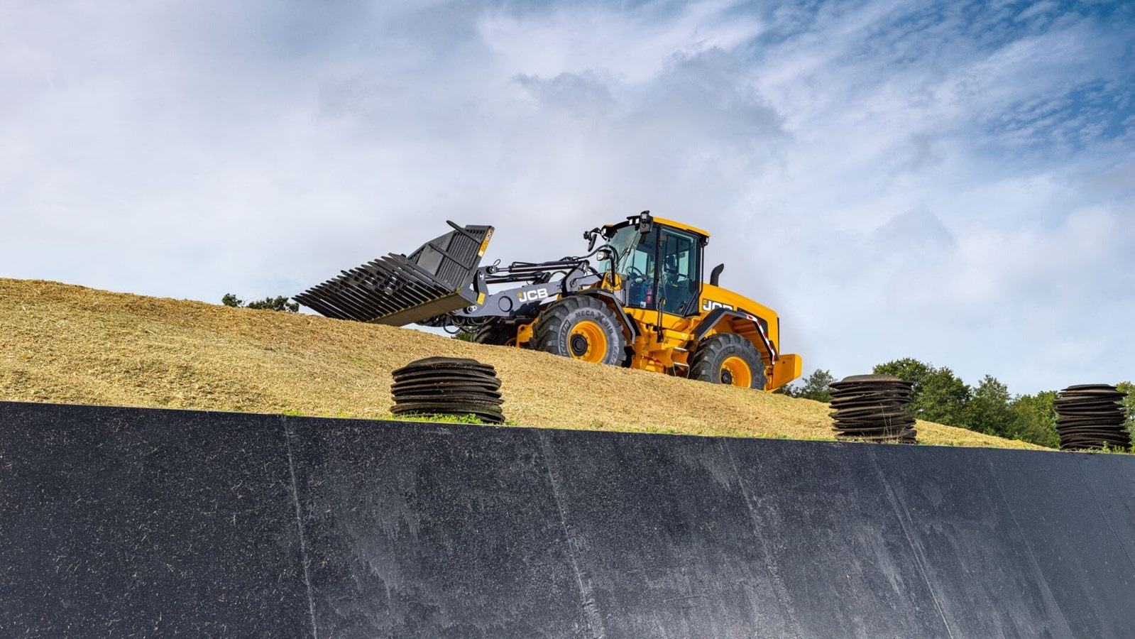 JCB 437 Agri Wheel Loader Specs & Dimensions (2019 - 2025) | LECTURA Specs