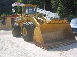 International Harvester 550 Wheel Loader Specs & Dimensions (1981 ...