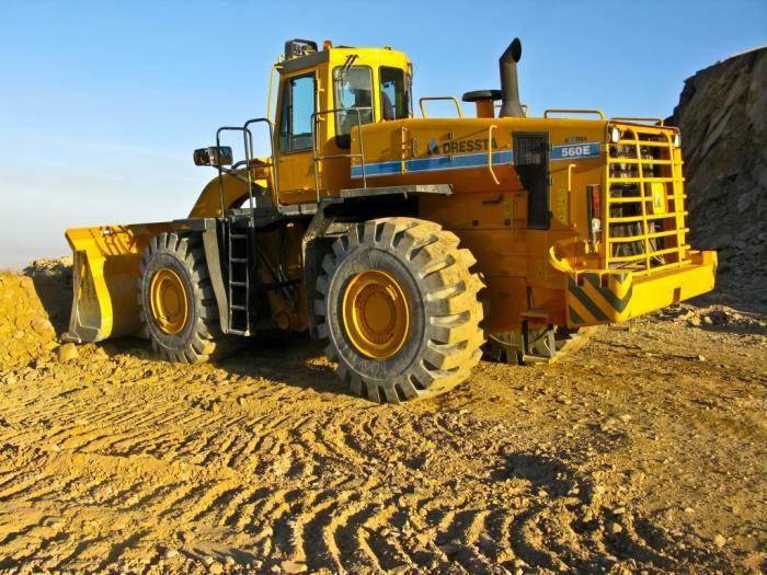 Dressta 560 E Extra Wheel Loader Specs (2007 - 2015) | LECTURA Specs
