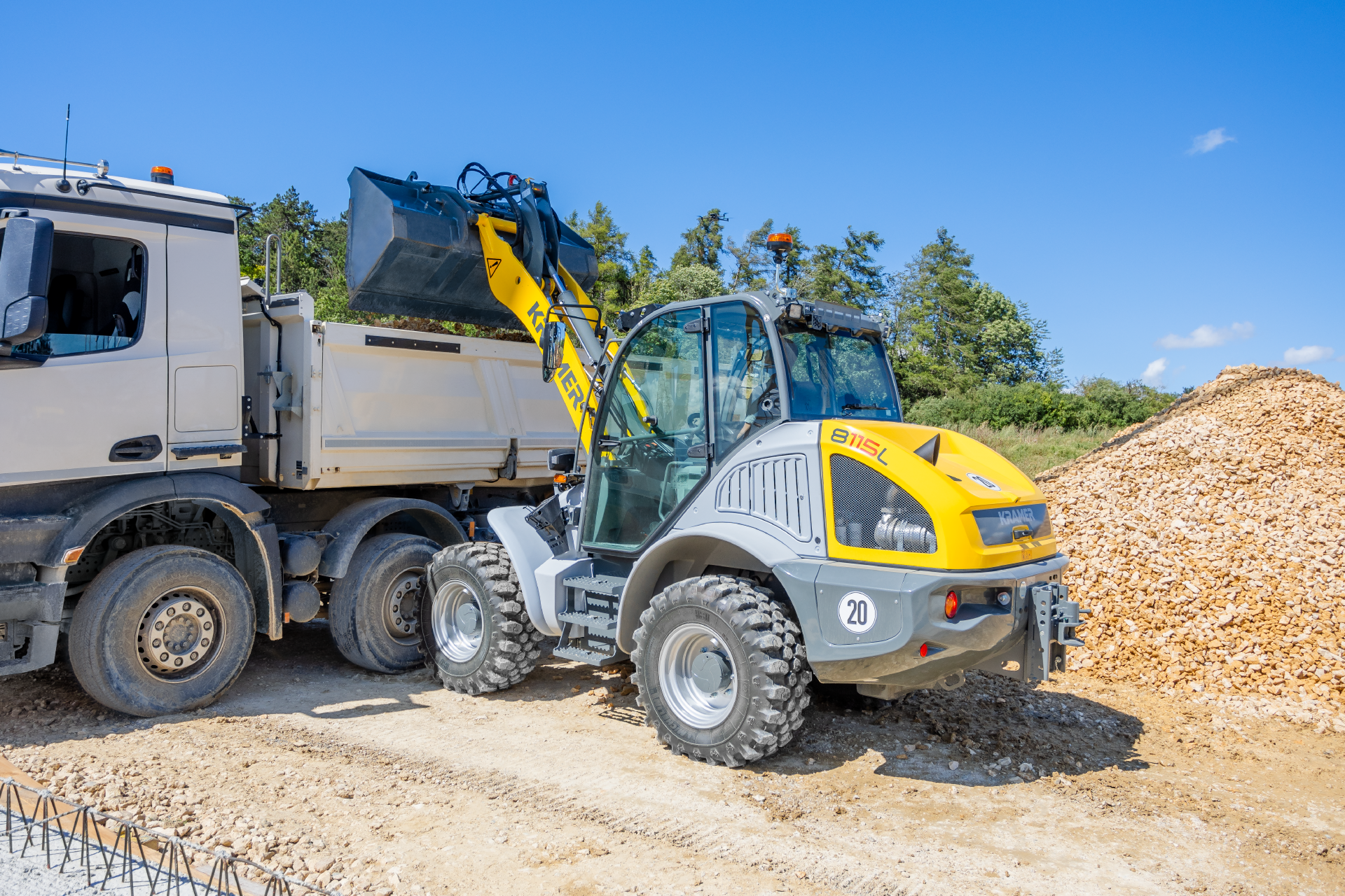 Kramer 8115L Wheel Loader Specs & Dimensions (2024 - 2025) | LECTURA Specs