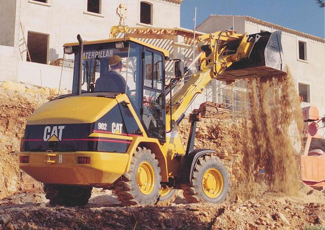 Caterpillar 902 Wheel Loader Specs & Dimensions (1998 - 2025) | LECTURA ...