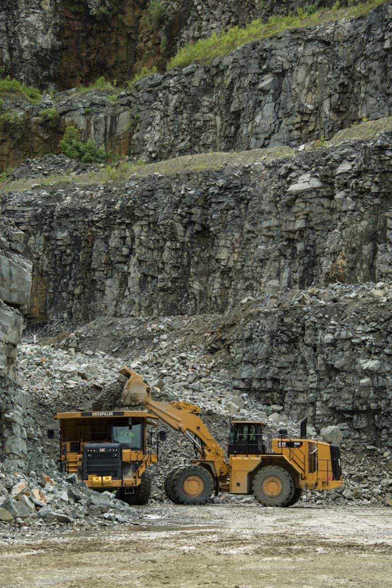 Caterpillar 988K XE Wheel Loader Specs & Dimensions (2019 - 2025 ...