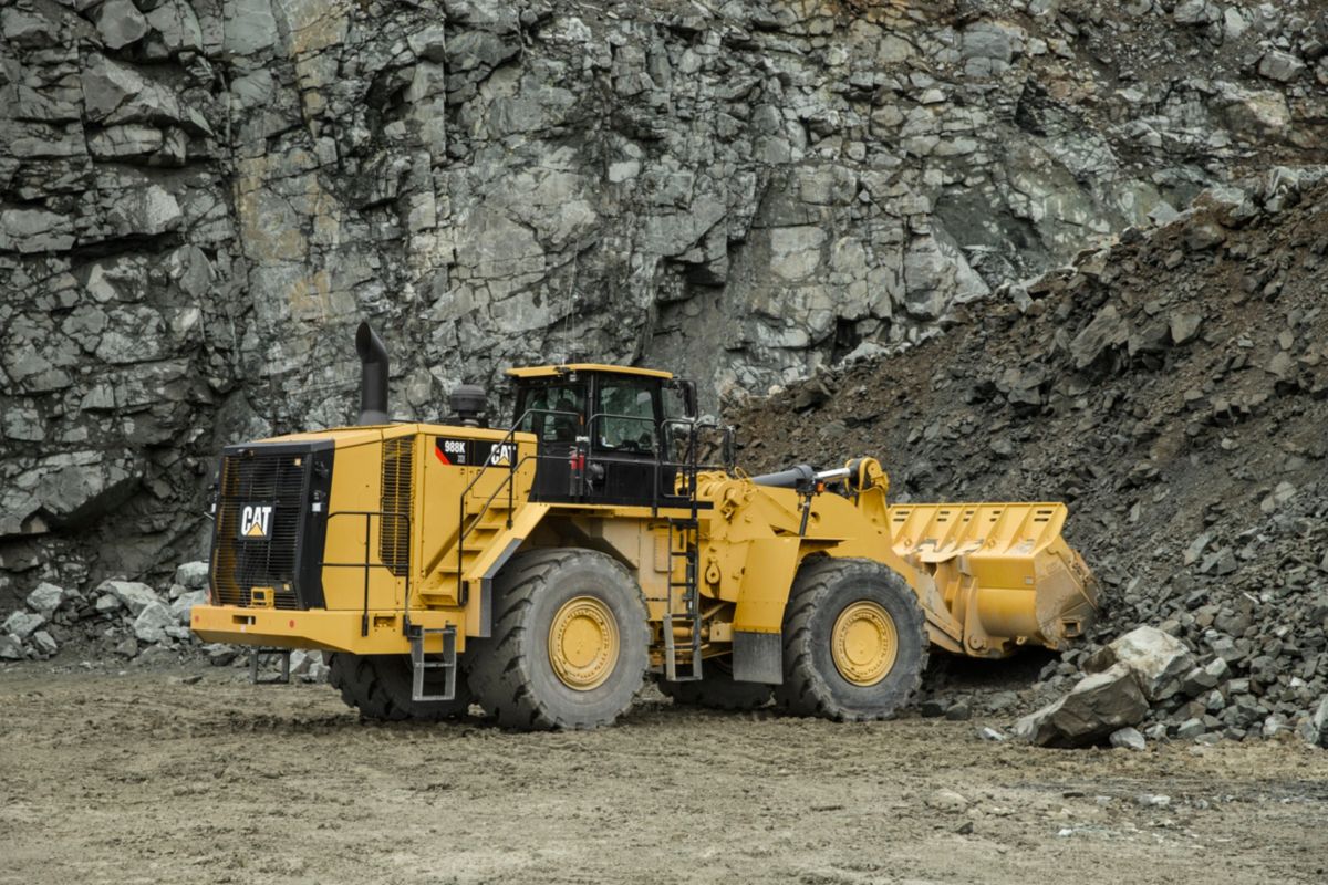 Caterpillar 988K XE Wheel Loader Specs & Dimensions (2019 - 2025 ...
