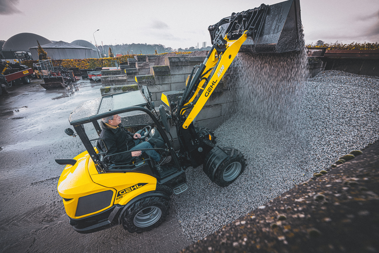 Gehl AL530 Wheel Loader Specs & Dimensions (2022 - 2025) | LECTURA Specs