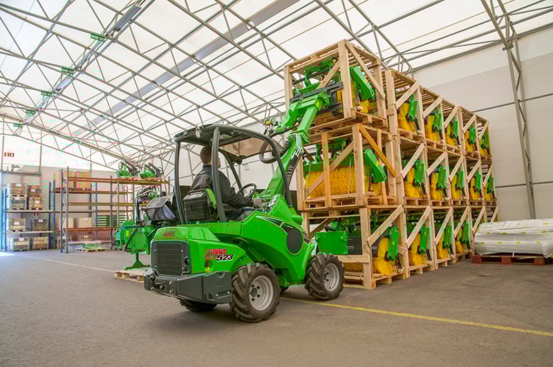 Avant Tecno Avant 523 Wheel Loader Specs & Dimensions (2018 - 2025 ...