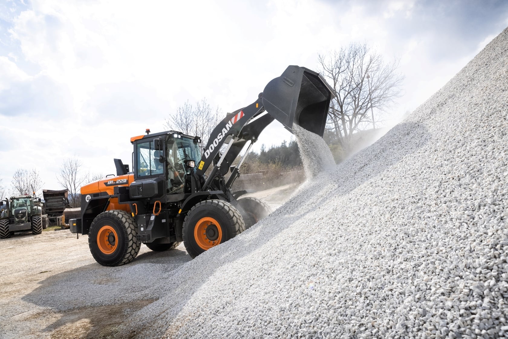 Doosan DL220-7 Wheel Loader Specs & Dimensions (2021 - 2023) | LECTURA ...
