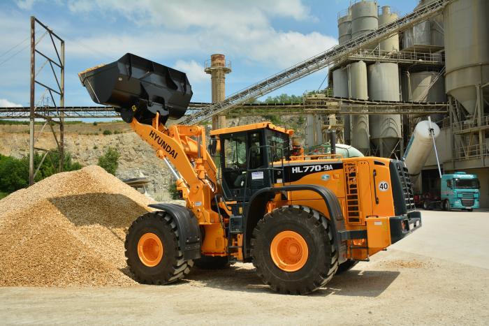 Hyundai HL 770-9 A Wheel Loader Specs & Dimensions (2013 - 2018 ...