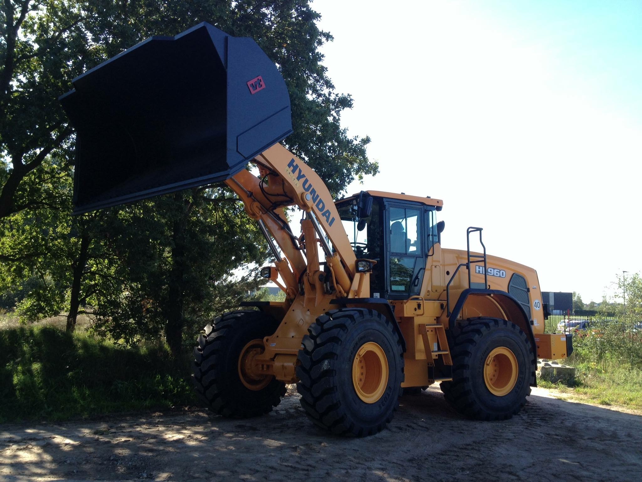 Hyundai HL960 Wheel Loader Specs & Dimensions (2015 - 2019) | LECTURA Specs