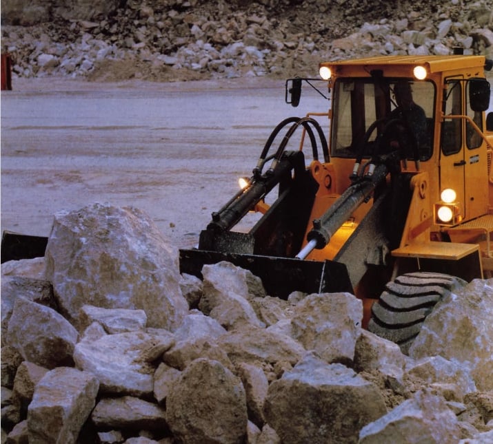 Volvo L160 Wheel Loader Specs & Dimensions (1986 - 1992) | LECTURA Specs