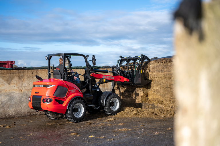 Manitou MLA 5-50 H Wheel Loader Specs & Dimensions (2022 - 2025 ...