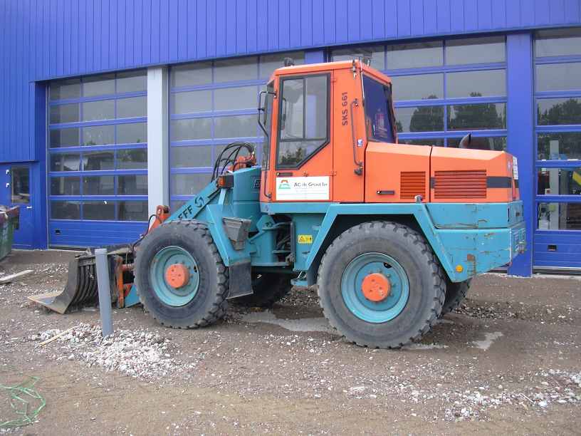 Terex-Schaeff SKS 661 Wheel Loader Specs & Dimensions (1995 - 2000 ...