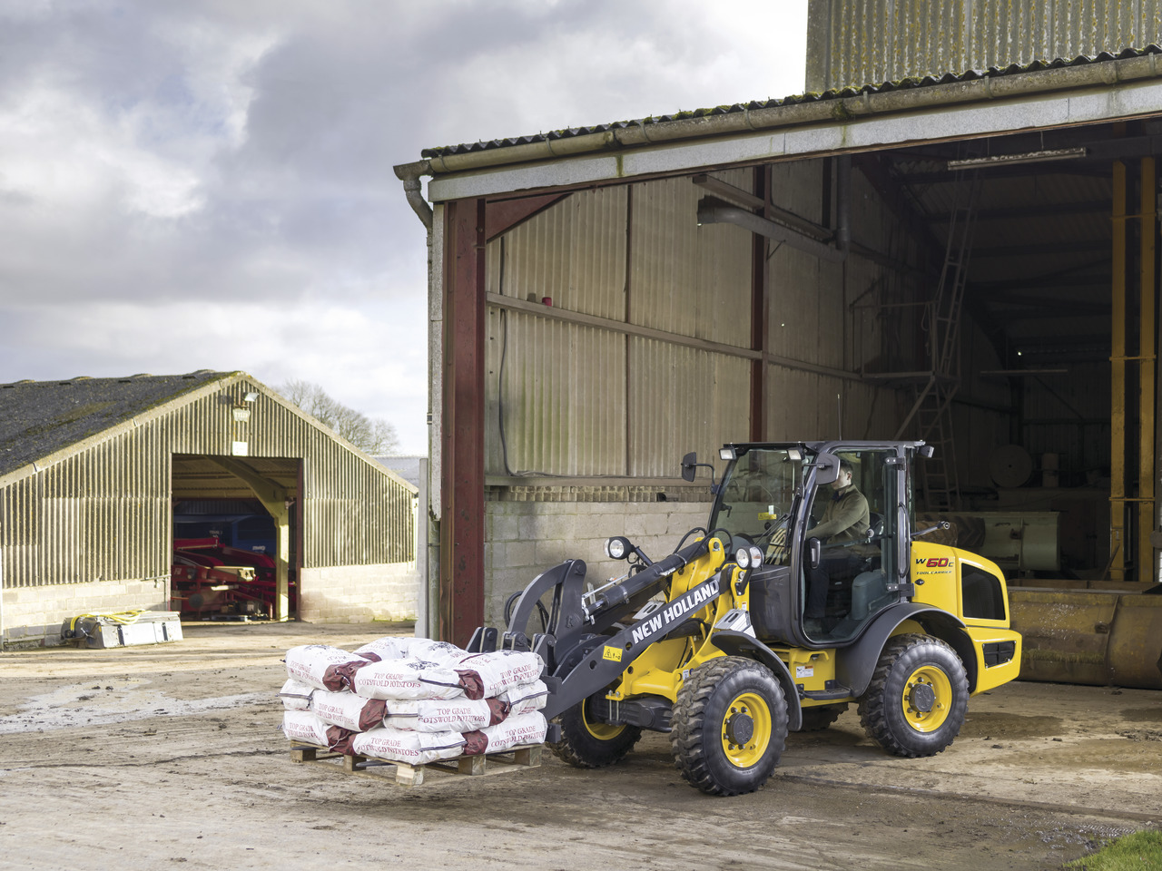 New Holland W60C Z-bar Wheel Loader Specs & Dimensions (2015 - 2021 ...