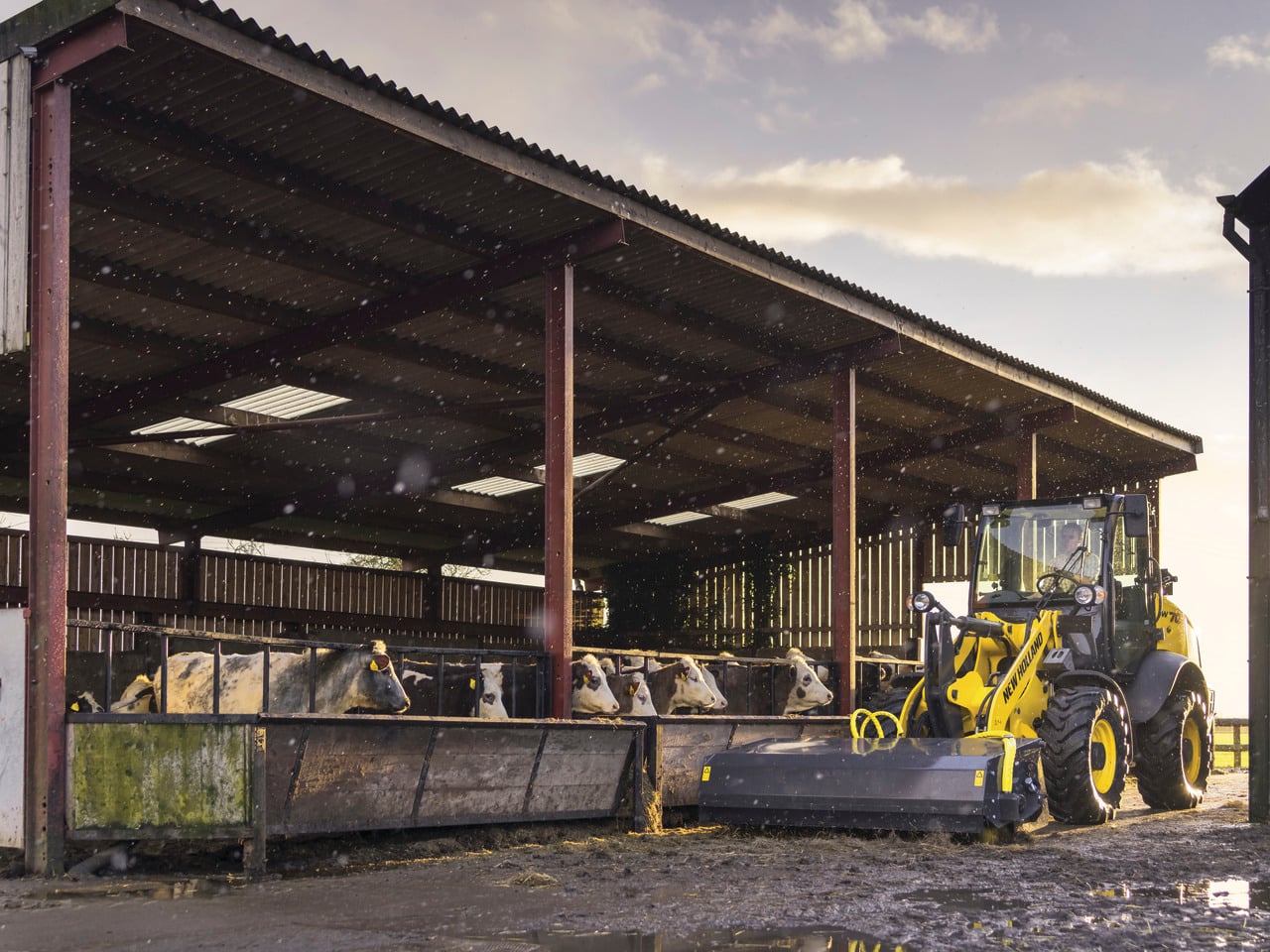 New Holland W70C Z-bar Wheel Loader Specs & Dimensions (2015 - 2021 ...