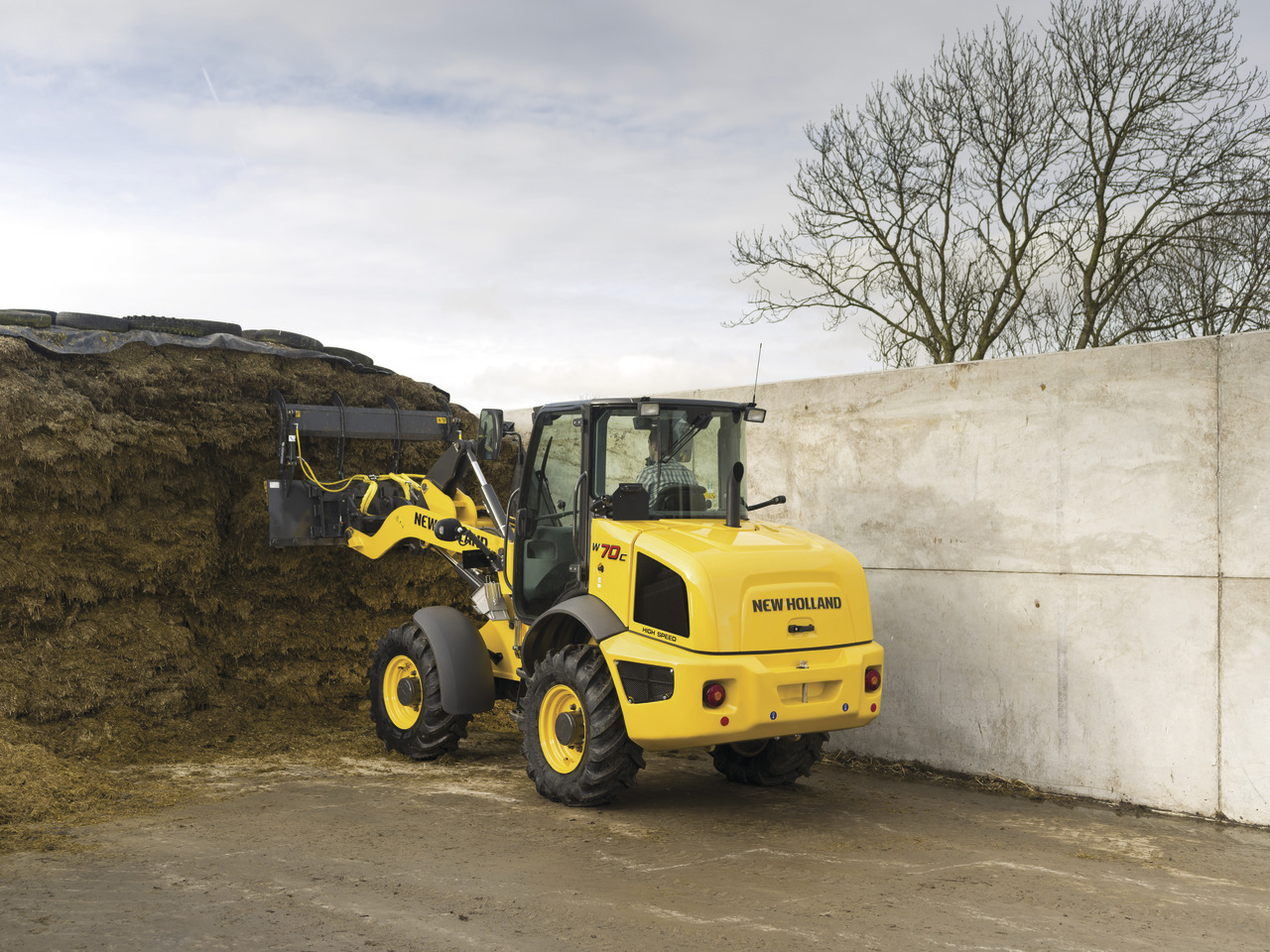 New Holland W70C Z-bar Wheel Loader Specs & Dimensions (2015 - 2021 ...