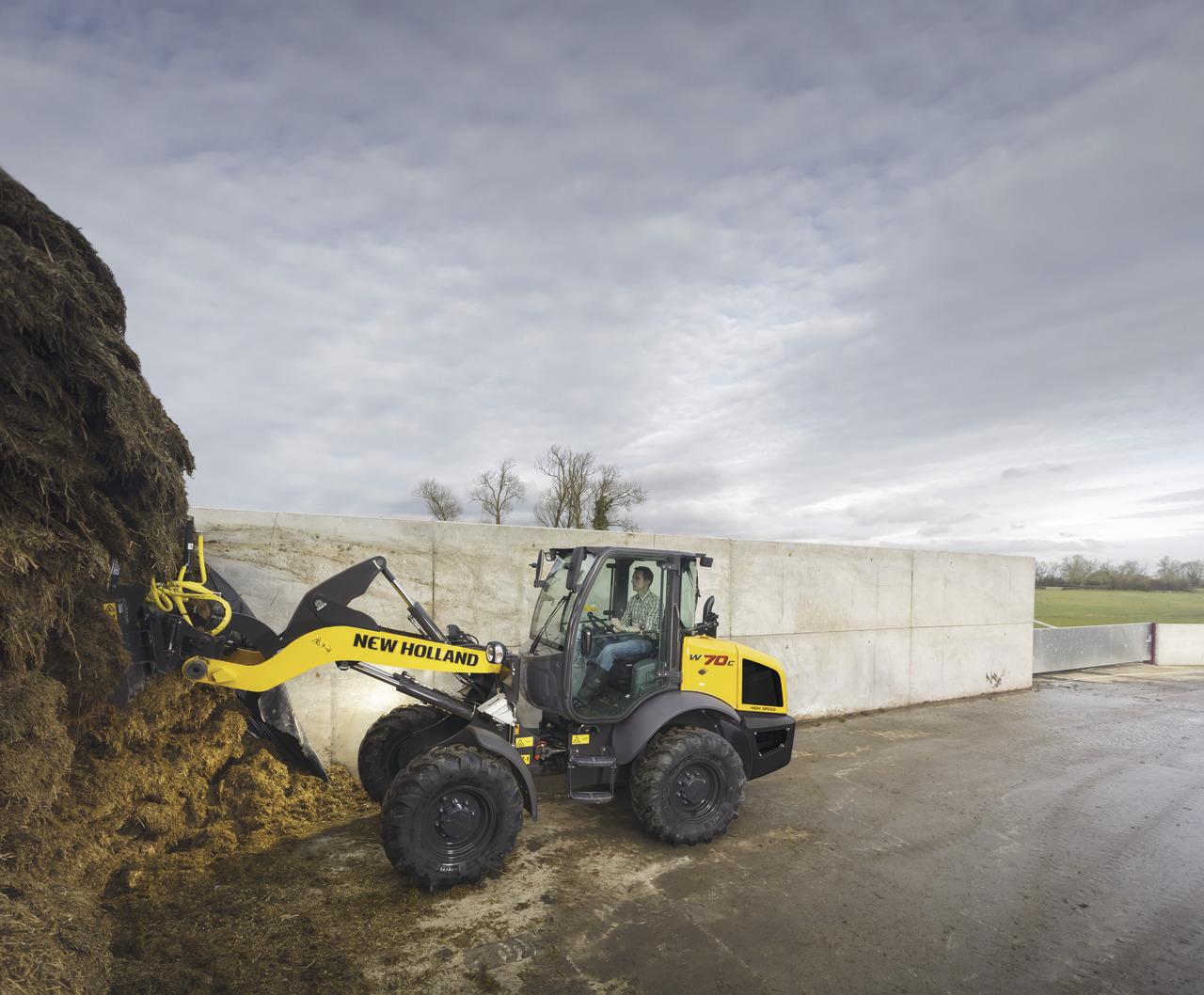 New Holland W70C Z-bar Wheel Loader Specs & Dimensions (2015 - 2021 ...