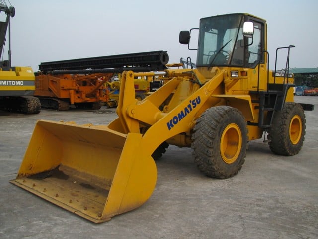 Komatsu WA 200 Wheel Loader Specs & Dimensions (1992 - 1999) | LECTURA ...